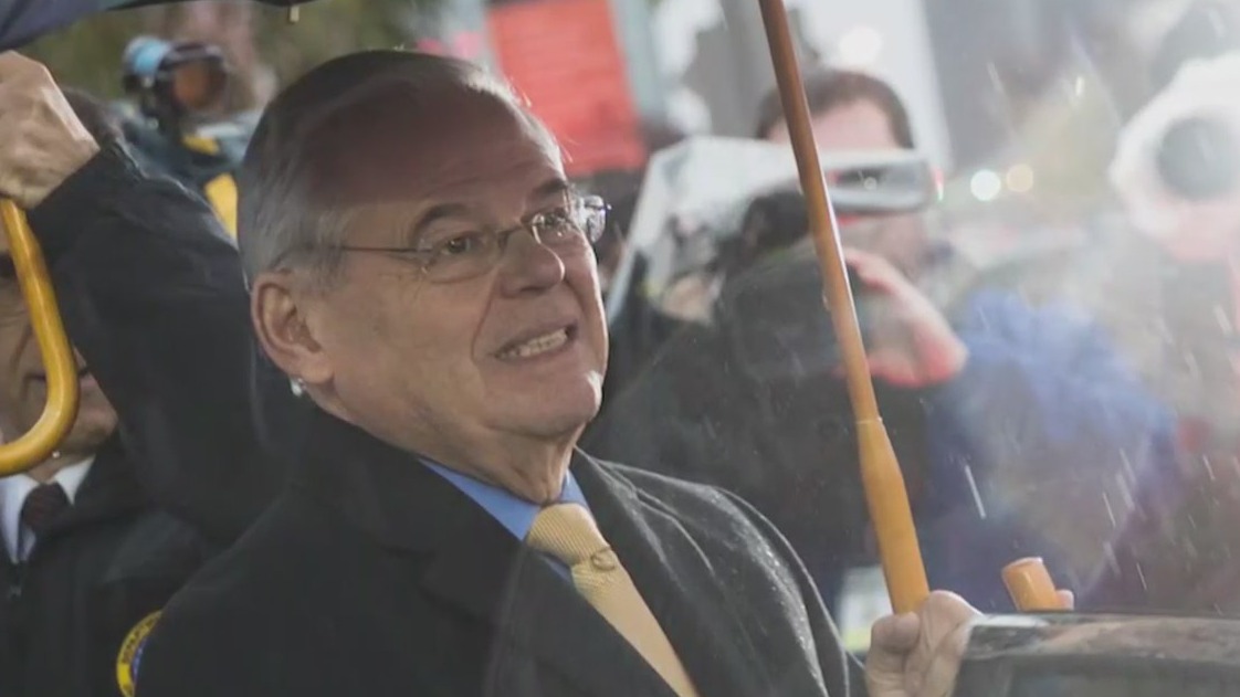 Abrams: Are Democrats really calling for Menendez to resign over public ...