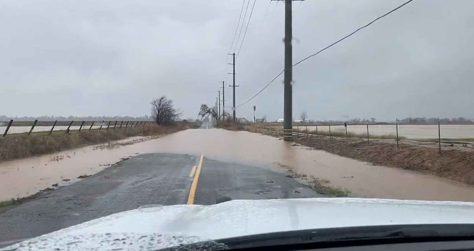 Flooding Roads in Rural Lincoln – FOX40 News