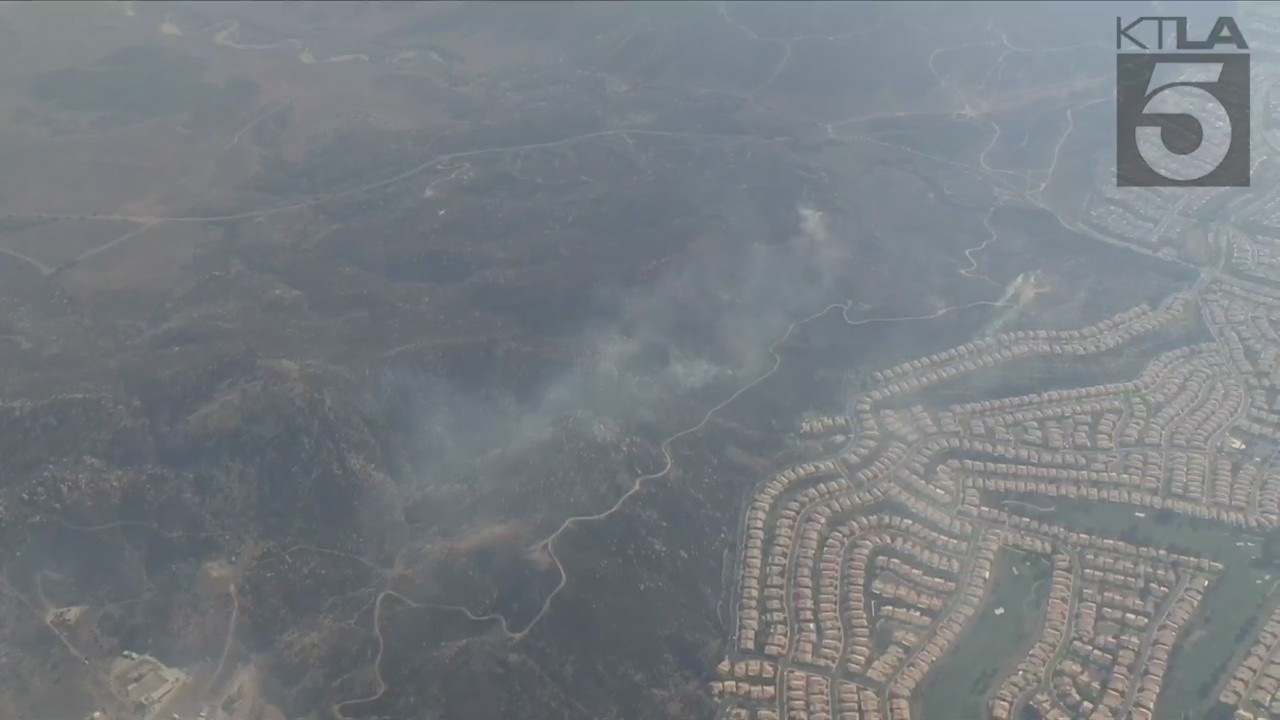 Large wildfire breaks out near Beaumont homes, evacuations ordered – KTLA