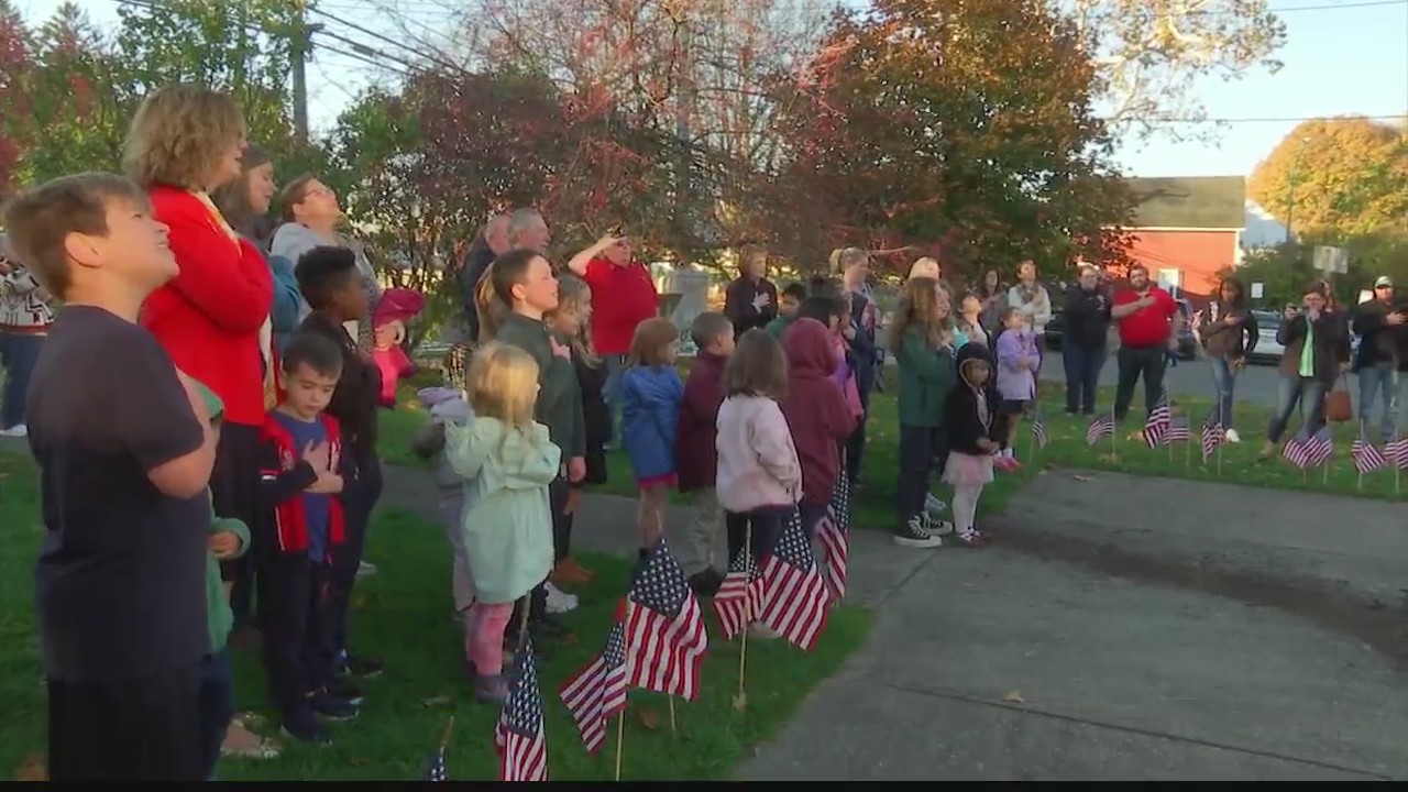 Students honor veterans ahead of Veterans Day – NEWS10 ABC