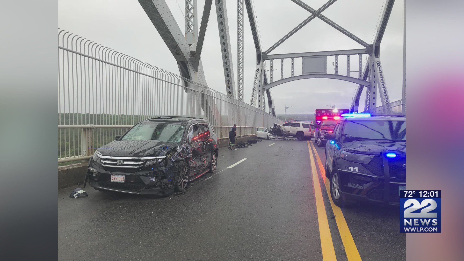 5 car crash shut down the Sagamore Bridge – WWLP 5 car crash shut down the Sagamore Bridge – WWLP