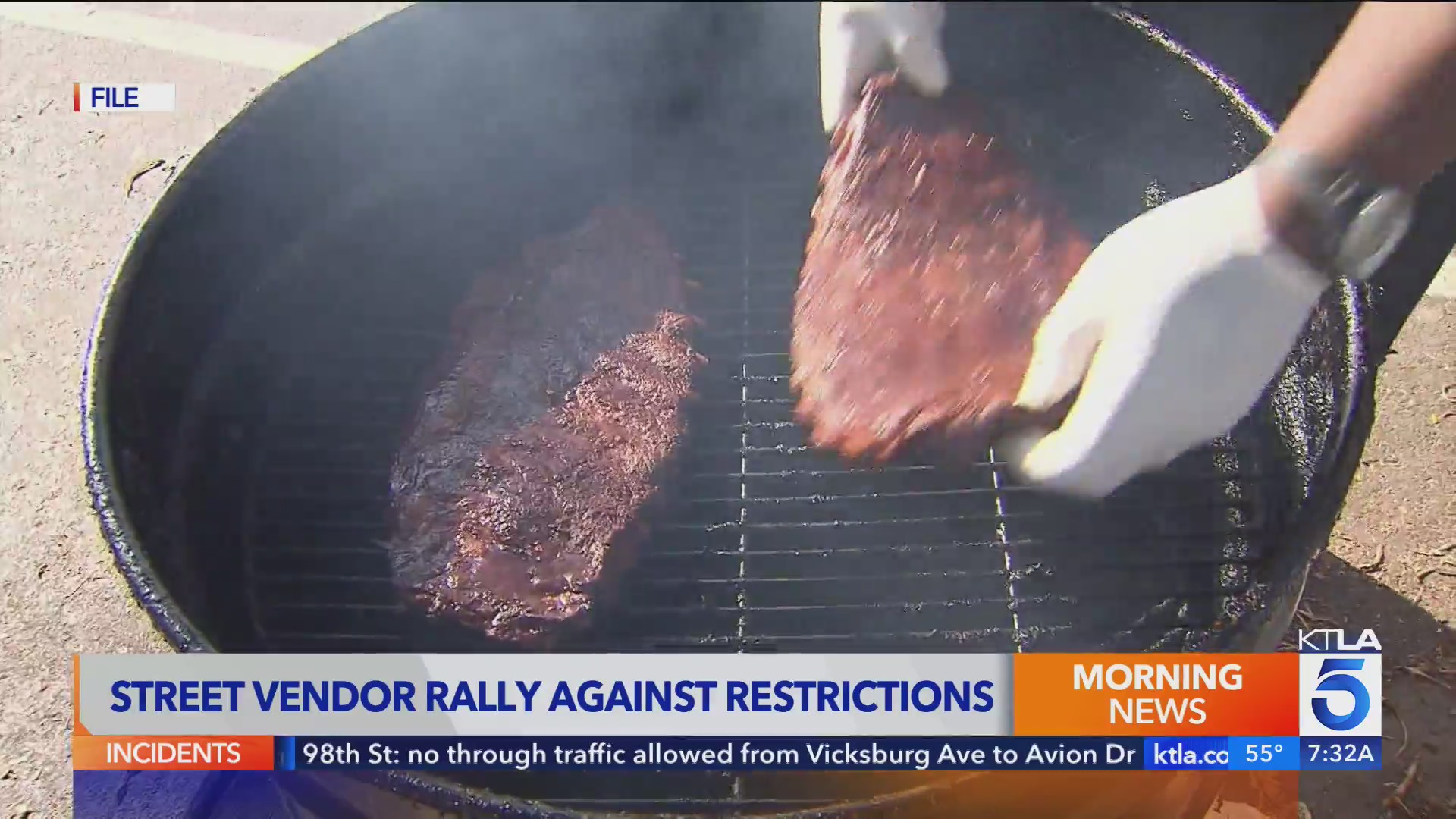 Street vendors rally in downtown Los Angeles prior to hearing on no ...