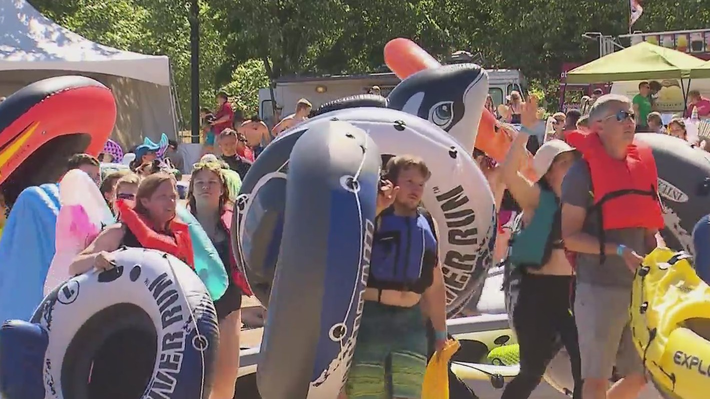 10 years of The Big Float on Willamette River – KOIN.com