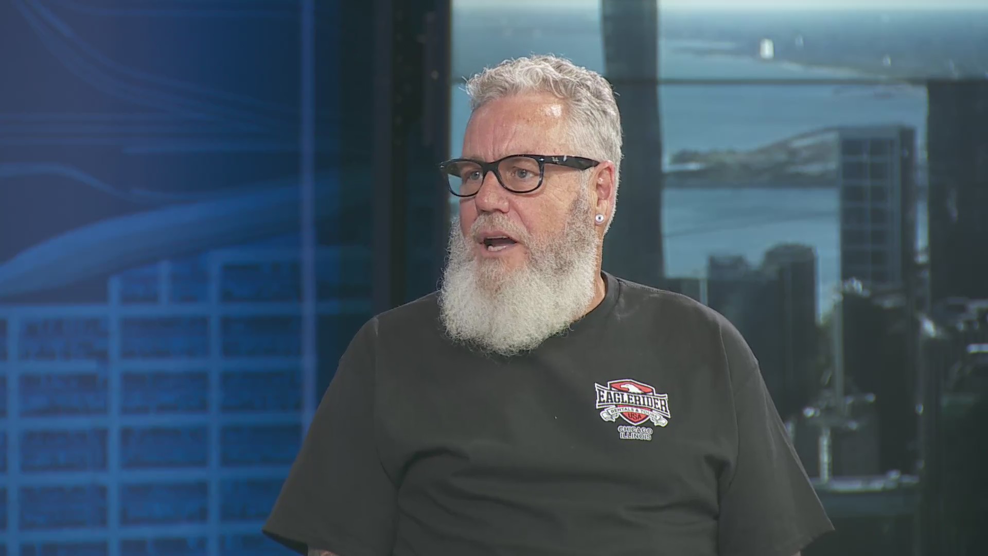 EagleRider tour guide on his 66th tour of famous Route 66 – WGN-TV