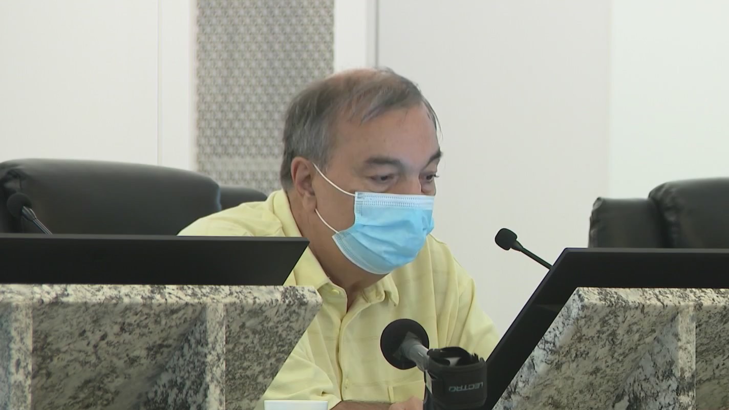 Former Crestwood Mayor Lou Presta to be sentenced Monday – WGN-TV