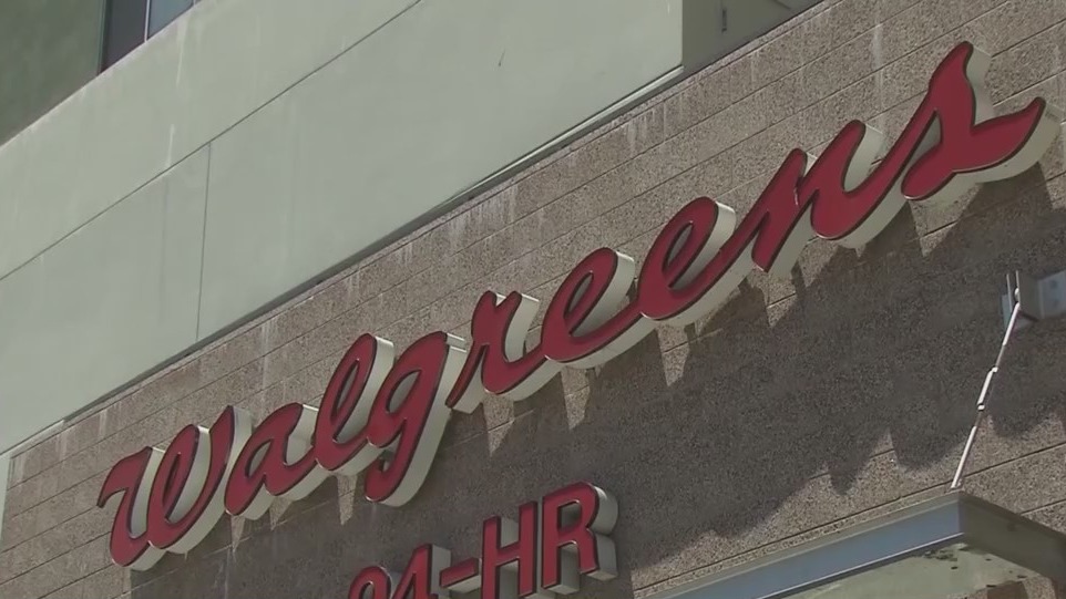 Walgreens pharmacy workers plan walkout at some stores – PIX11