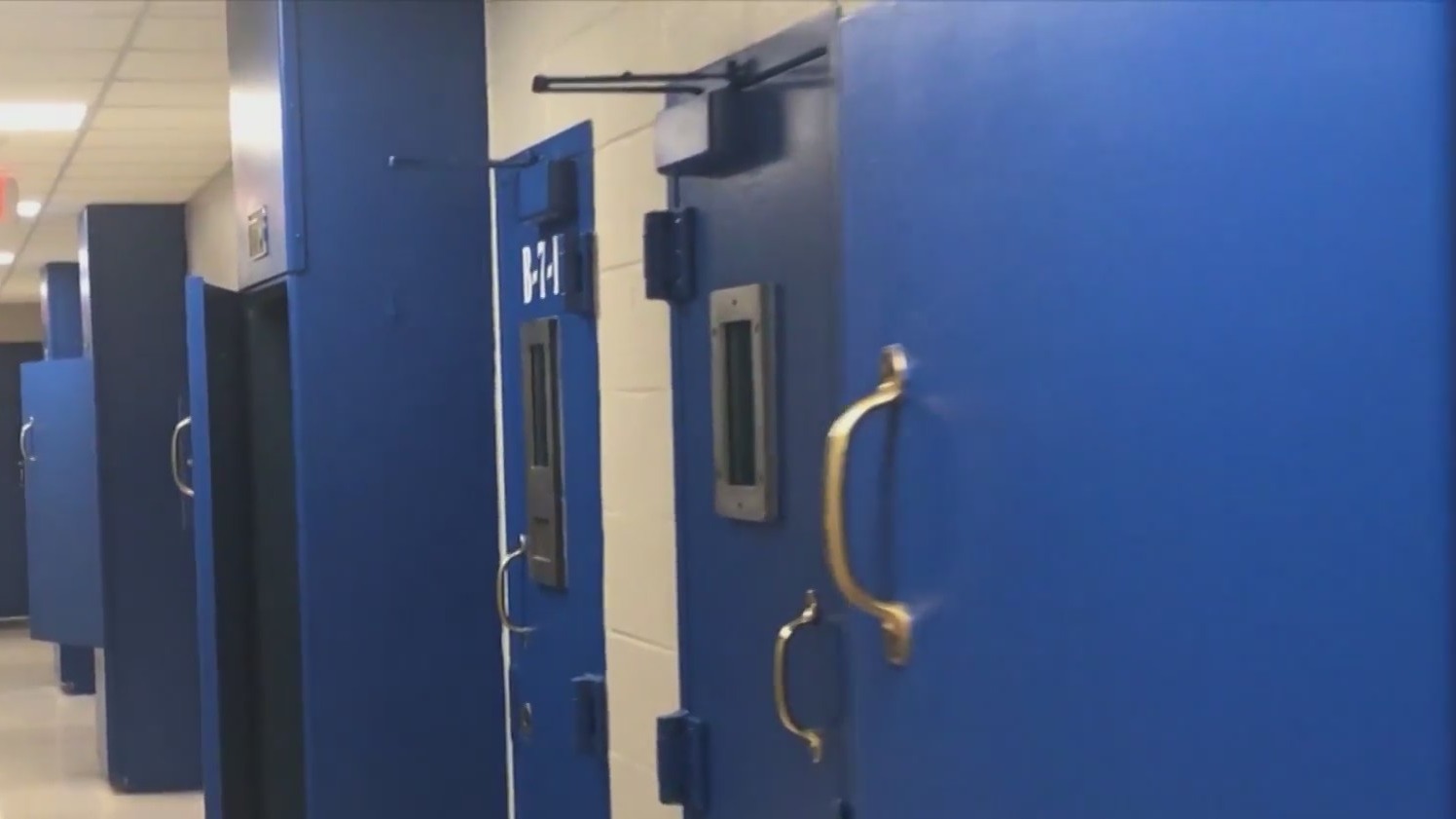 Continued staffing challenges pose security risk at TDCJ, report says – KXAN Austin