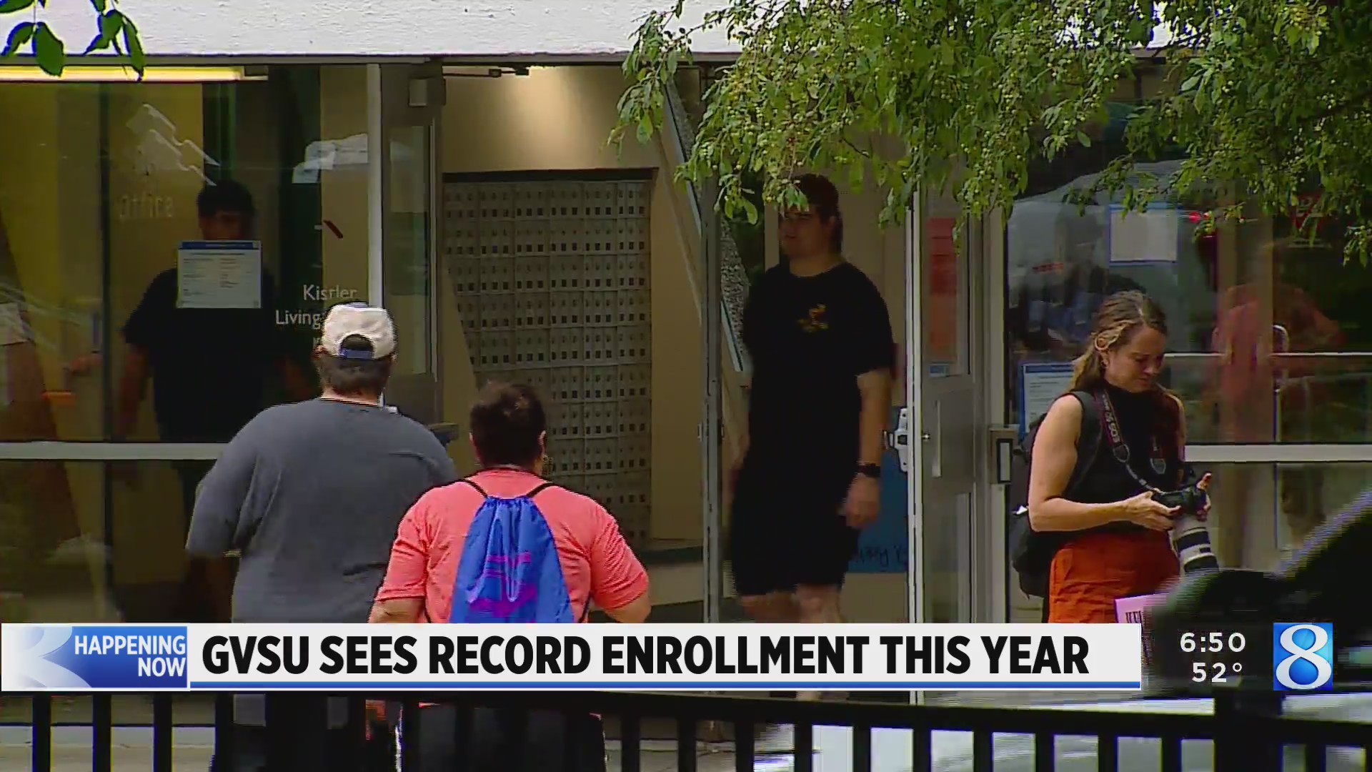 Classes start for largest-ever incoming class at GVSU – WOODTV.com