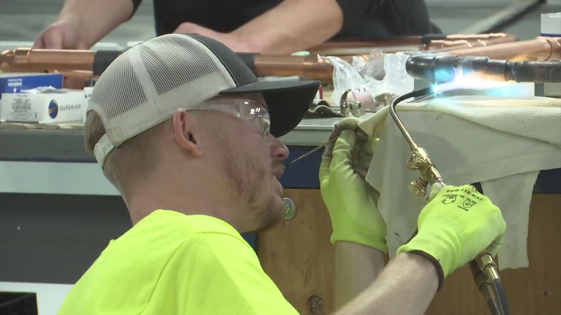 Plumbers and pipefitters apprentices show off skills in Rockford ...