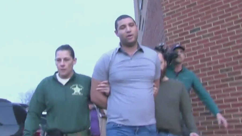 Journalism professor ‘disturbed’ by force used on NewsNation reporter ...