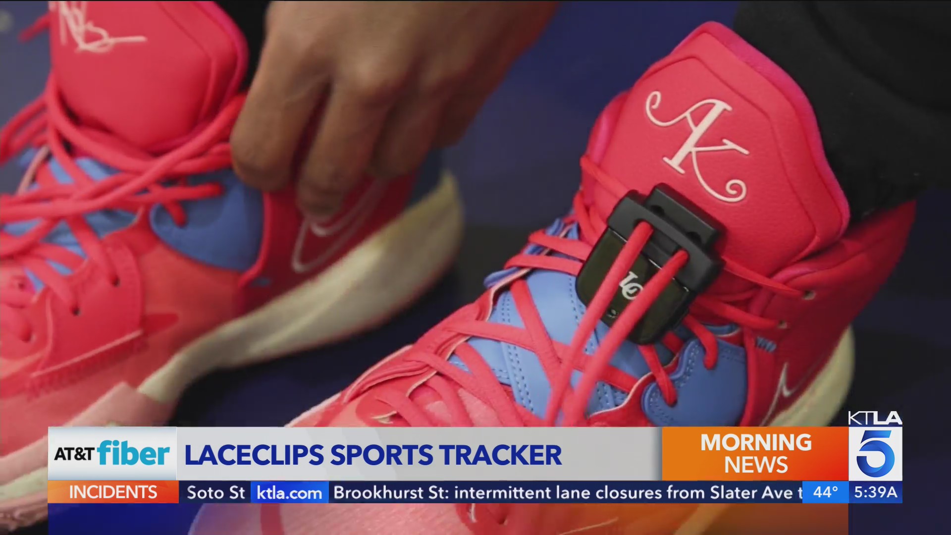 LaceClips is a smart activity tracker you wear on your sneakers – KTLA