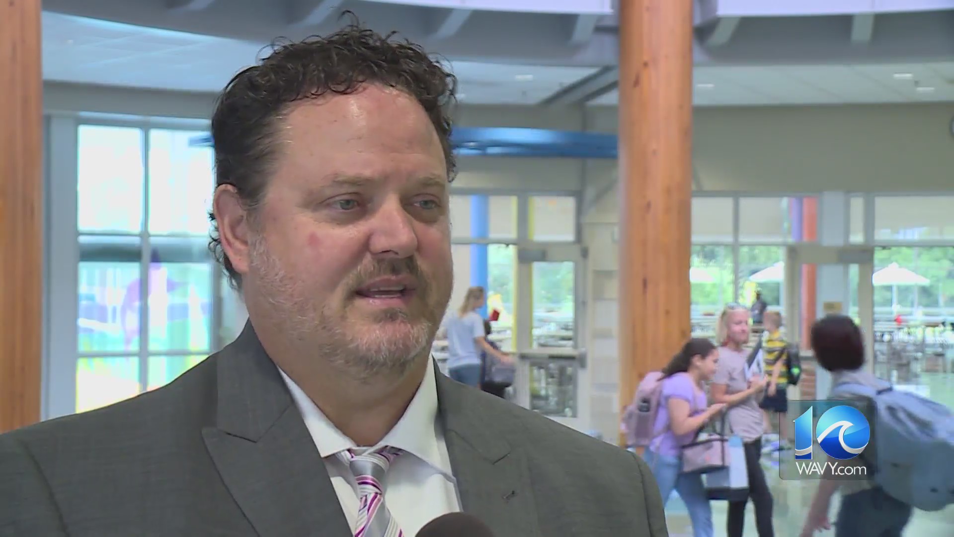 VB Schools Superintendent Dr. Aaron Spence holds virtual press briefing ...