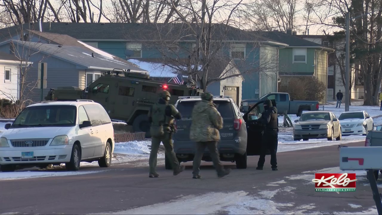 Neighbor: SWAT raid ‘a scary sight’ – KELOLAND.com