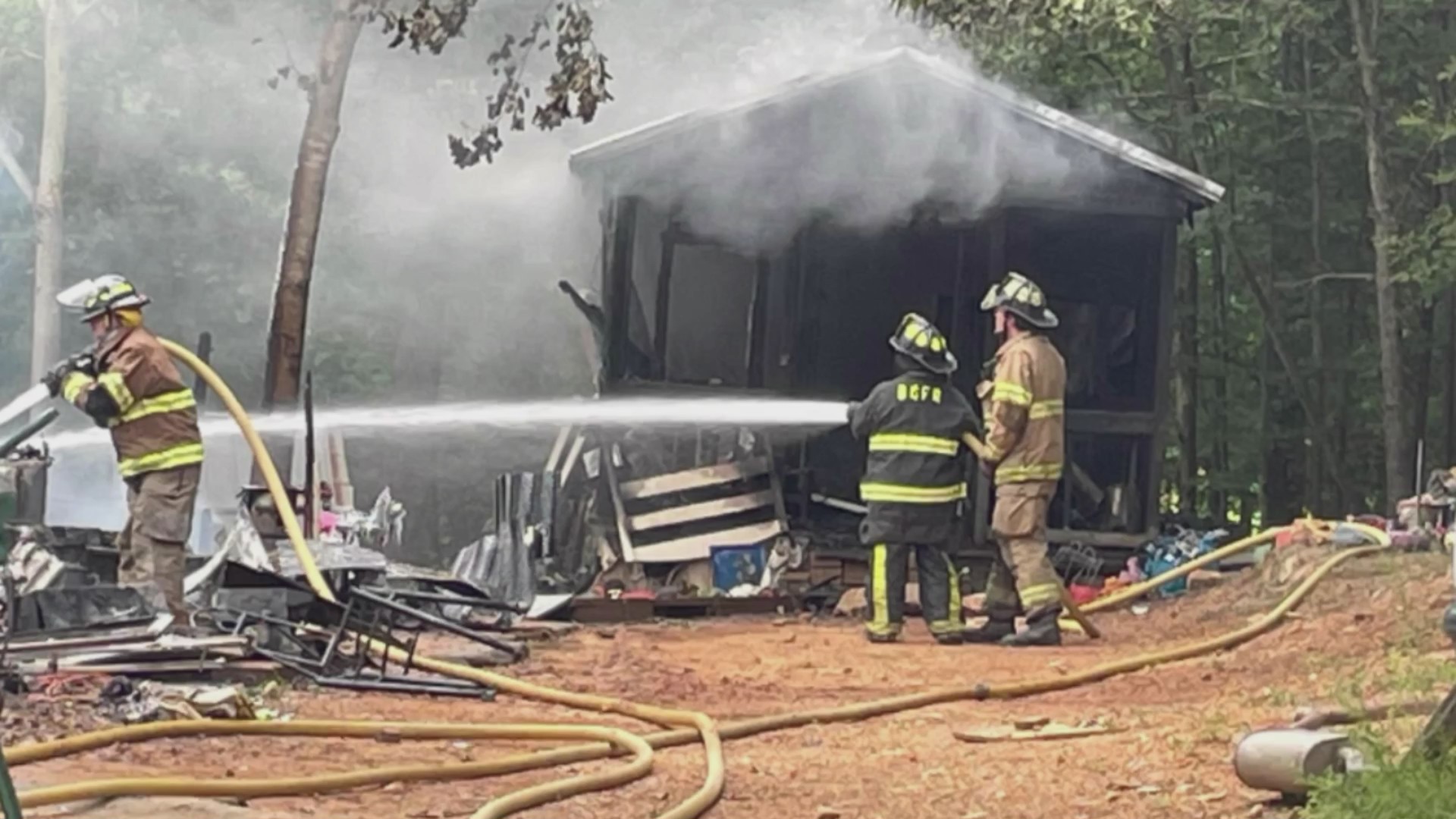 Multiple units respond to Hickman Co. fire – WKRN News 2