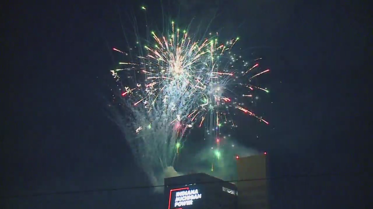 Downtown Fireworks – WANE 15
