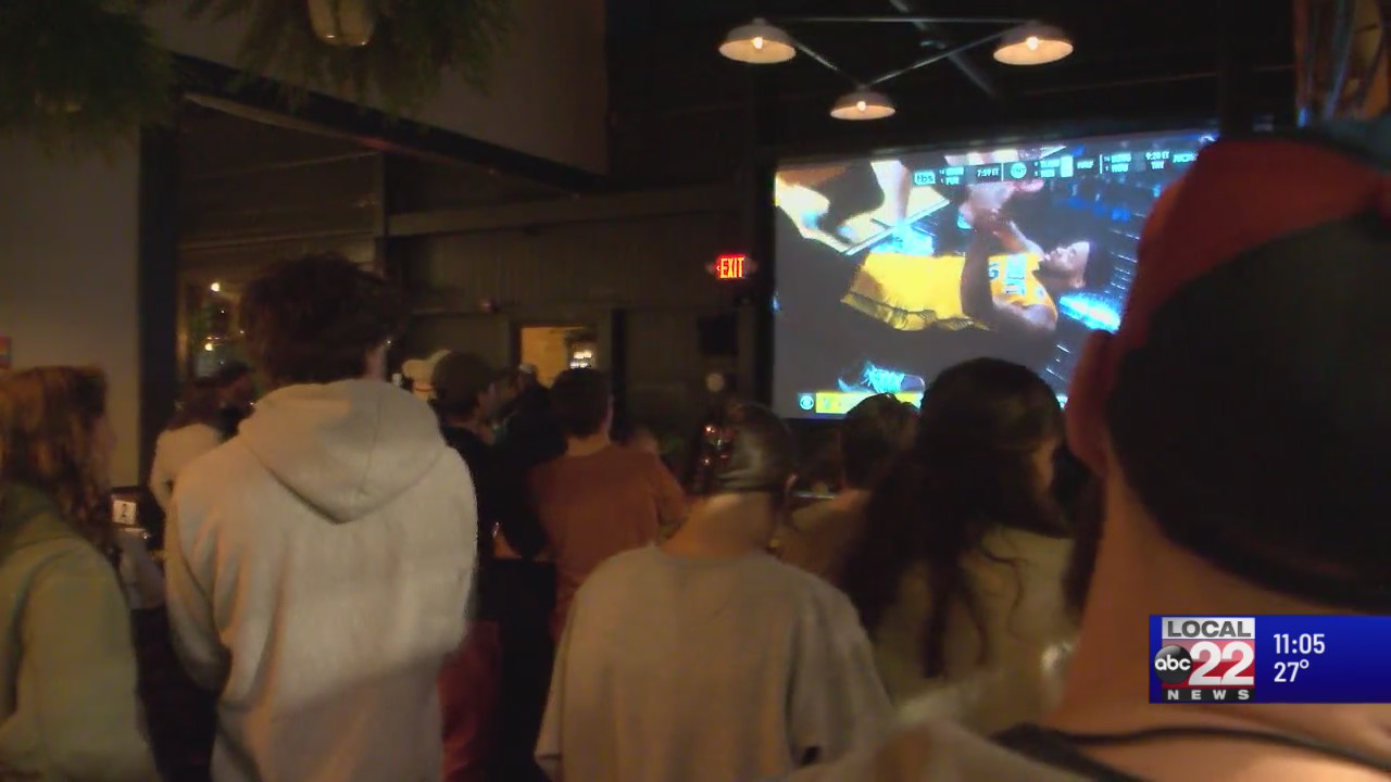 UVM fans cheer Cats at NCAA Tournament watch parties – ABC22 & FOX44
