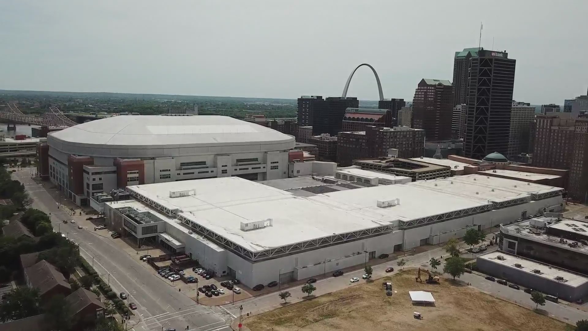 Budget concerns loom as St. Louis convention center expansion begins ...