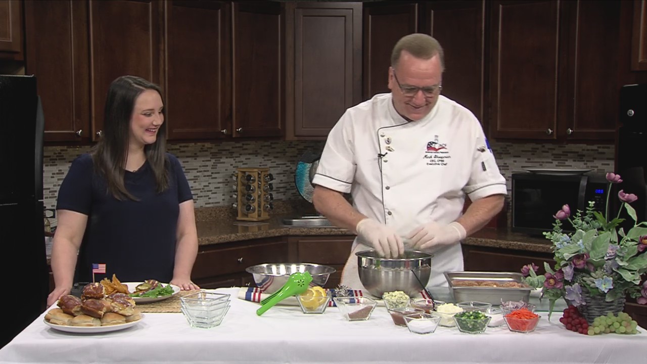 Central Illinois Newsday: Chef Mark makes football playoff chicken ...