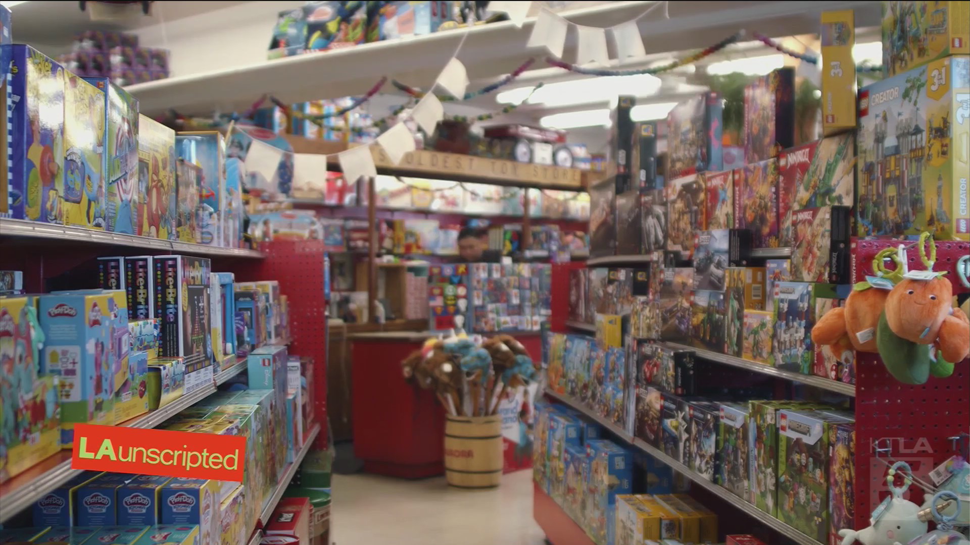 Live Big, Shop Small Biz: Kip’s Toyland – KTLA