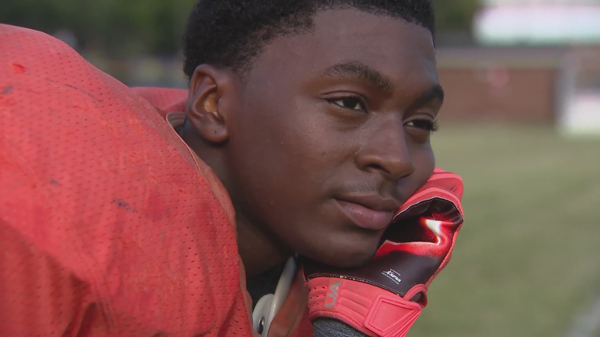 Evanston teen born with his intestines outside of his stomach now a ...