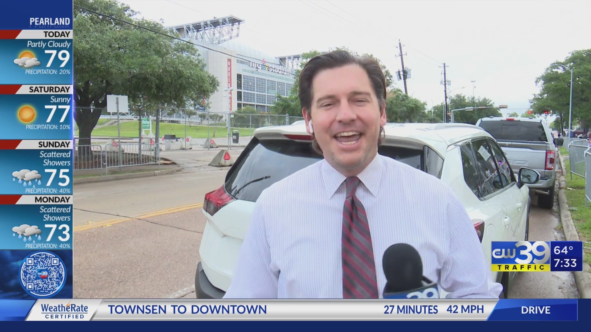 Swifties line up for Taylor Swift merchandise ahead of three weekend ...