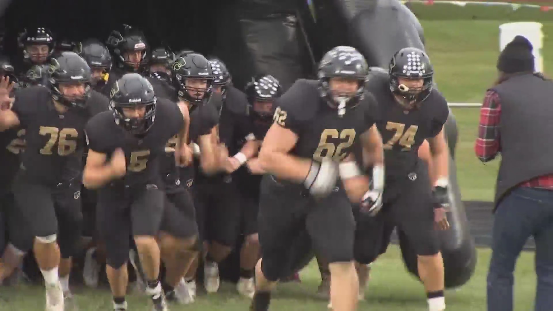 Le-Win Panthers to face another undefeated opponent for a state ...