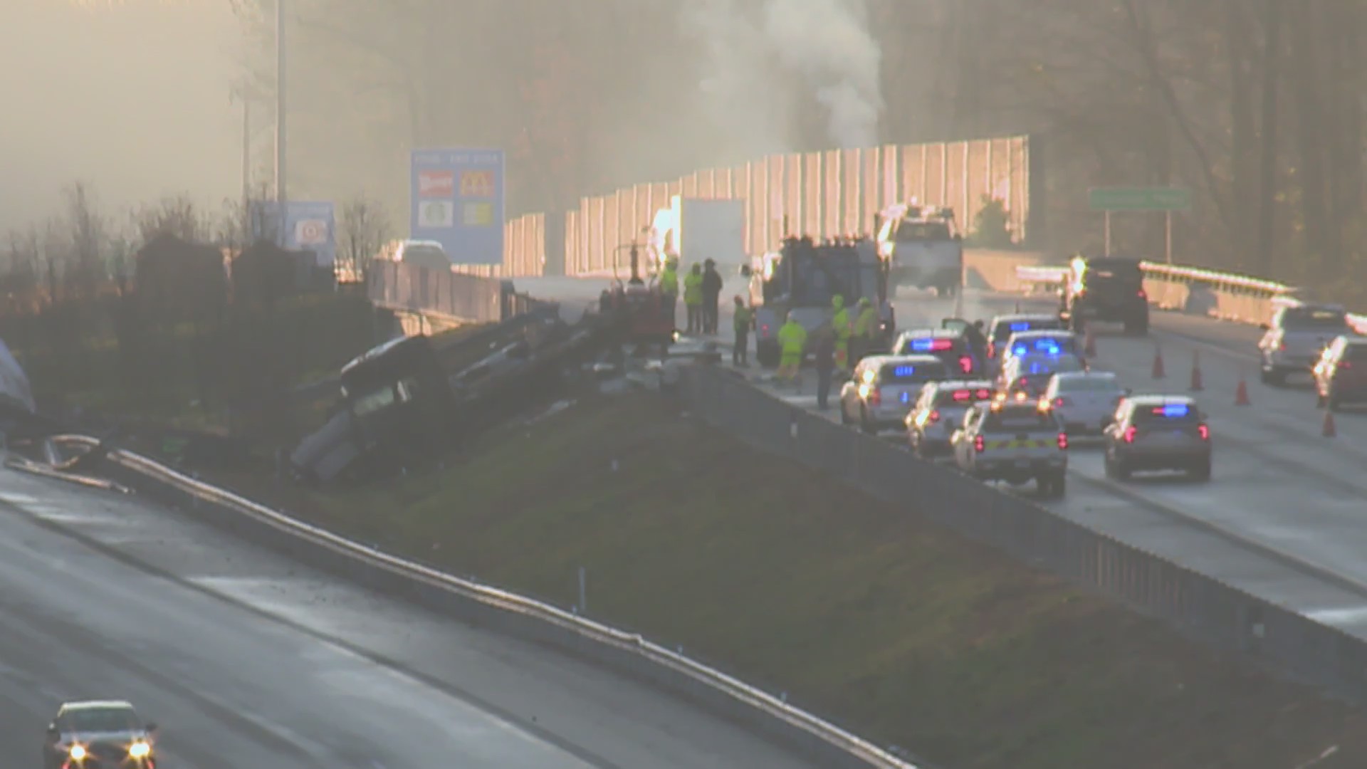 3 dead following I-64 crash involving tractor-trailer, bus in York ...