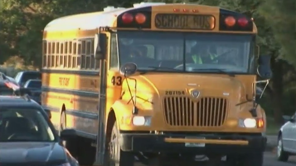 Bus driver shortage leaves families scrambling | NewsNation Live ...