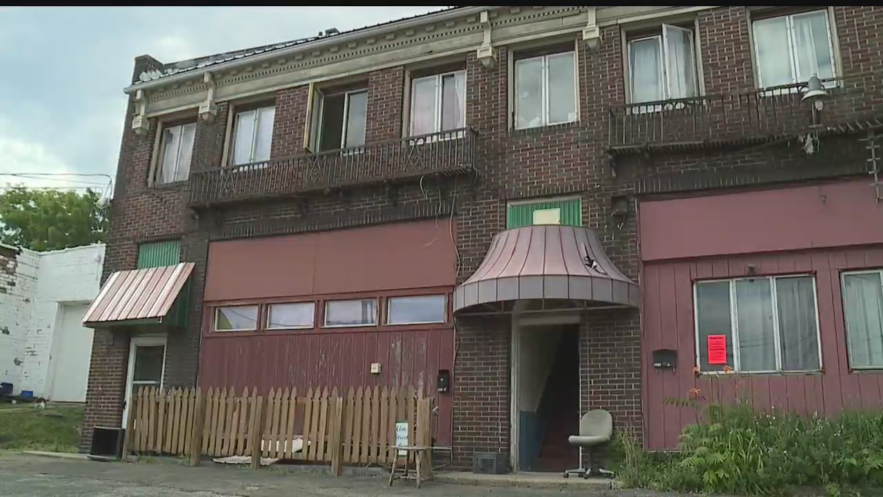 Tenants given 3-day notice to vacate red-tagged building on 16 West ...