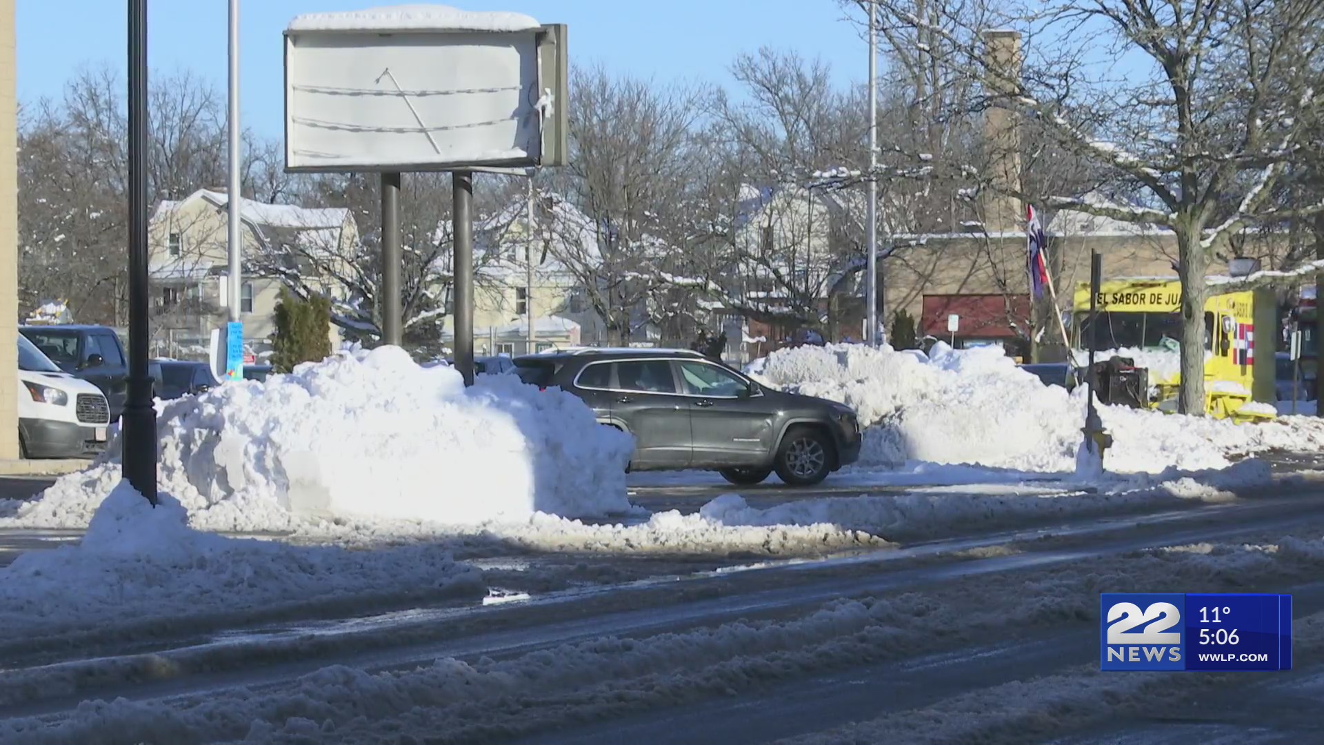 Snow banks reduce visibility on roadways – WWLP