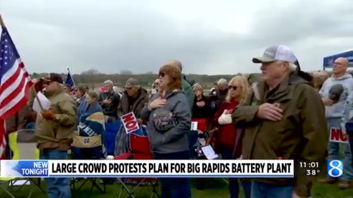 Rally protests plan for Big Rapids EV battery plant – WOODTV.com