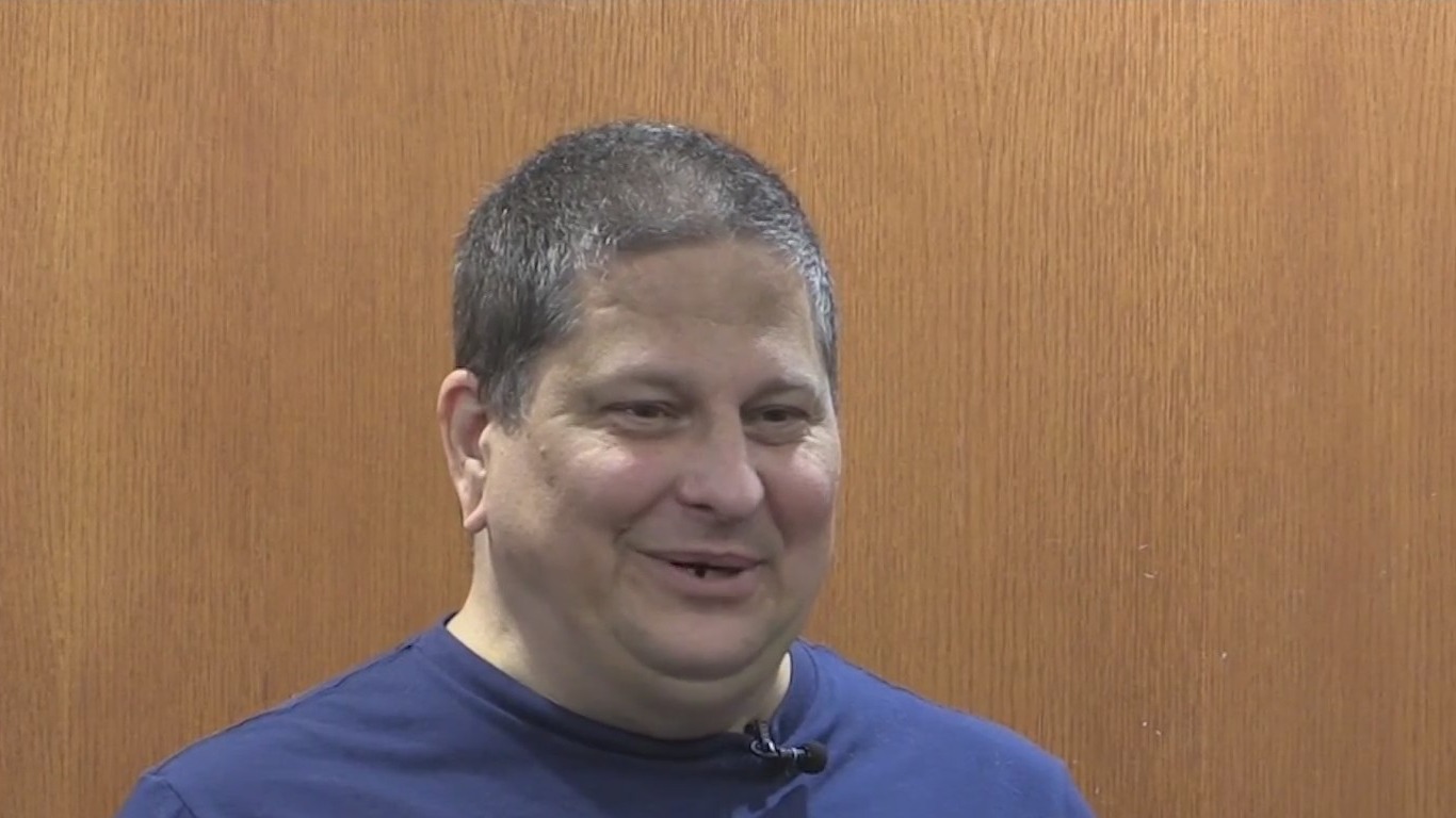 Portland man reunites with ‘heroes’ who saved his life after major ...