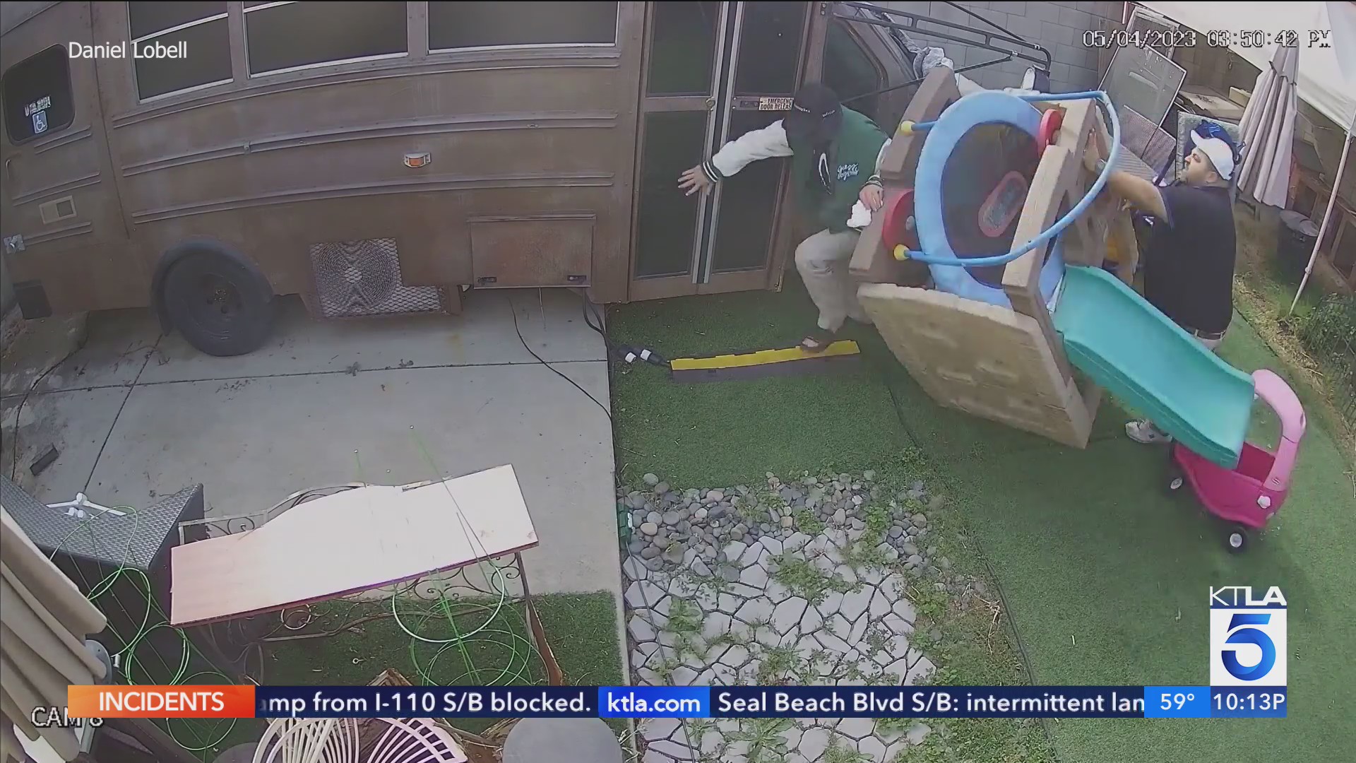 Father fights off burglar at home in Pico-Robertson area – KTLA