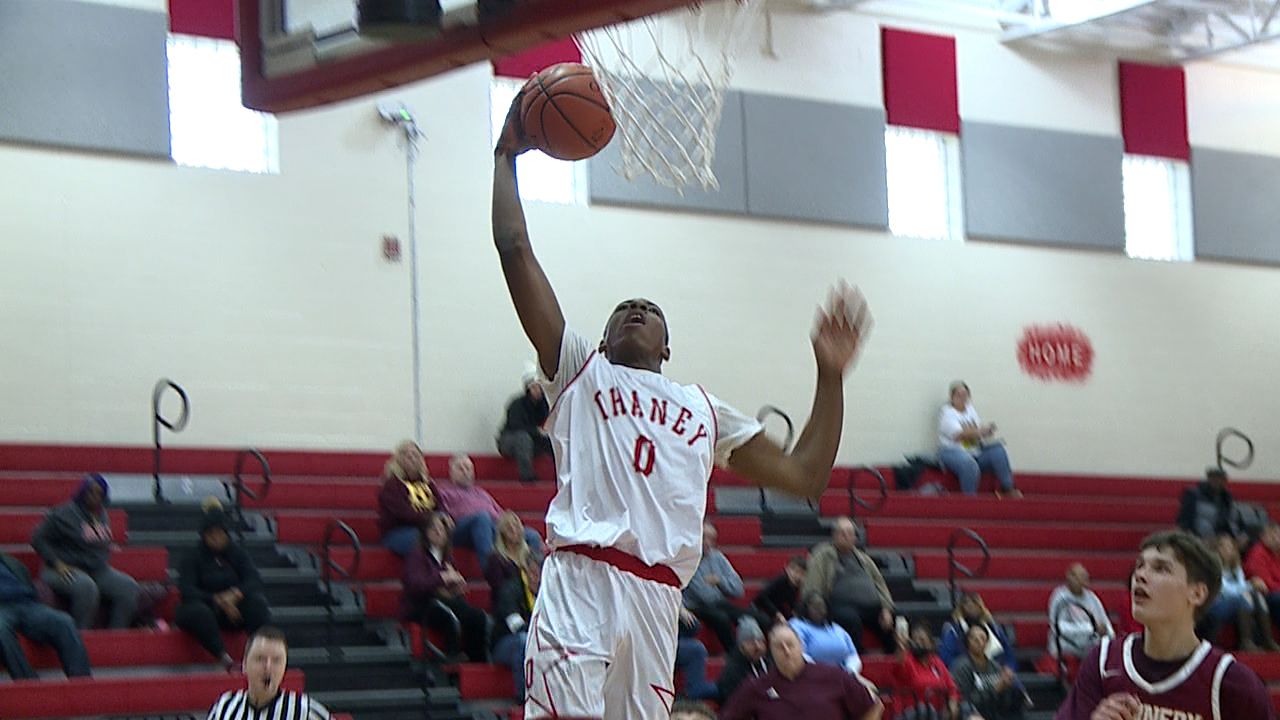 Chaney runs away from KC in cross-state matchup – WKBN.com