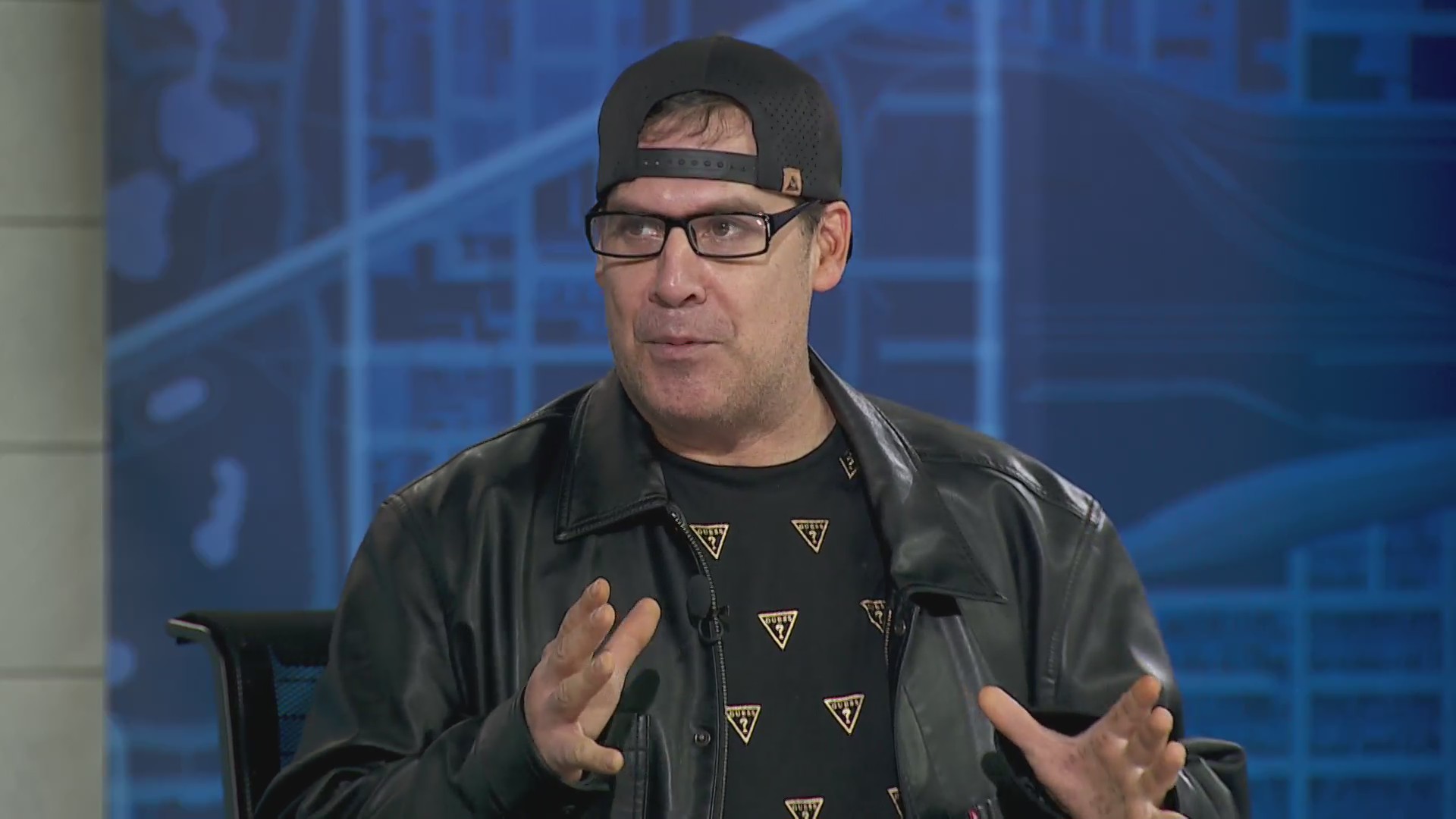 Comedian Pablo Francisco surprises WGN Morning team as ‘Mystery Guest ...
