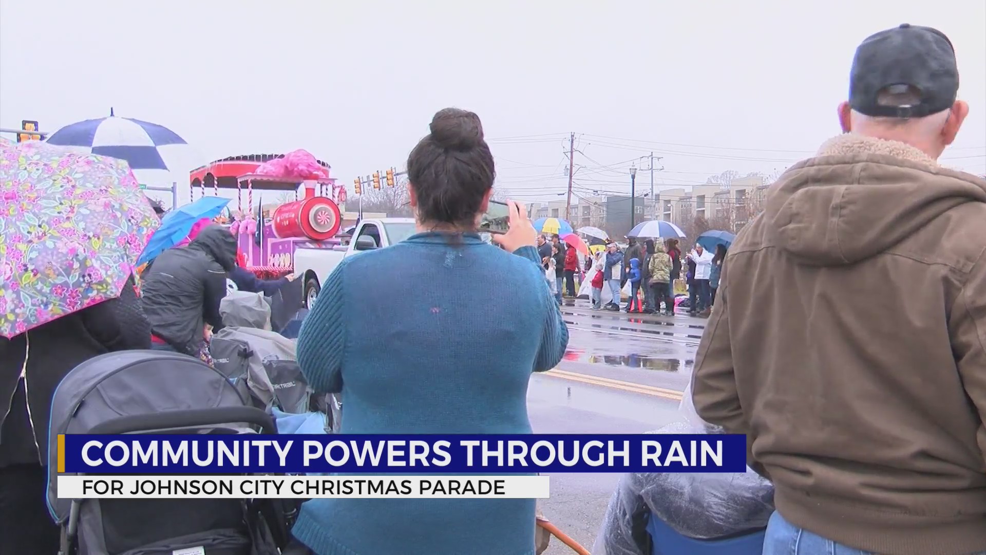 Rain or shine Johnson City Christmas Parade brings community together ...