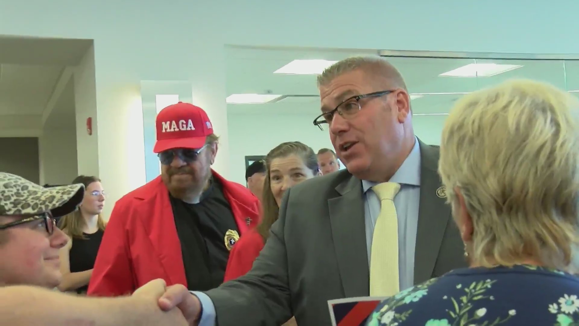 Darren Bailey visits Belleville today – FOX 2