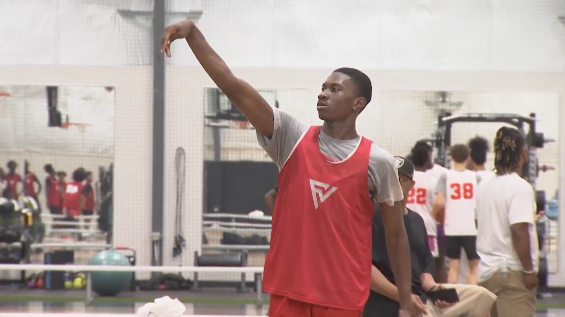 Two NIC-10 basketball stars could be on their way out of Rockford ...