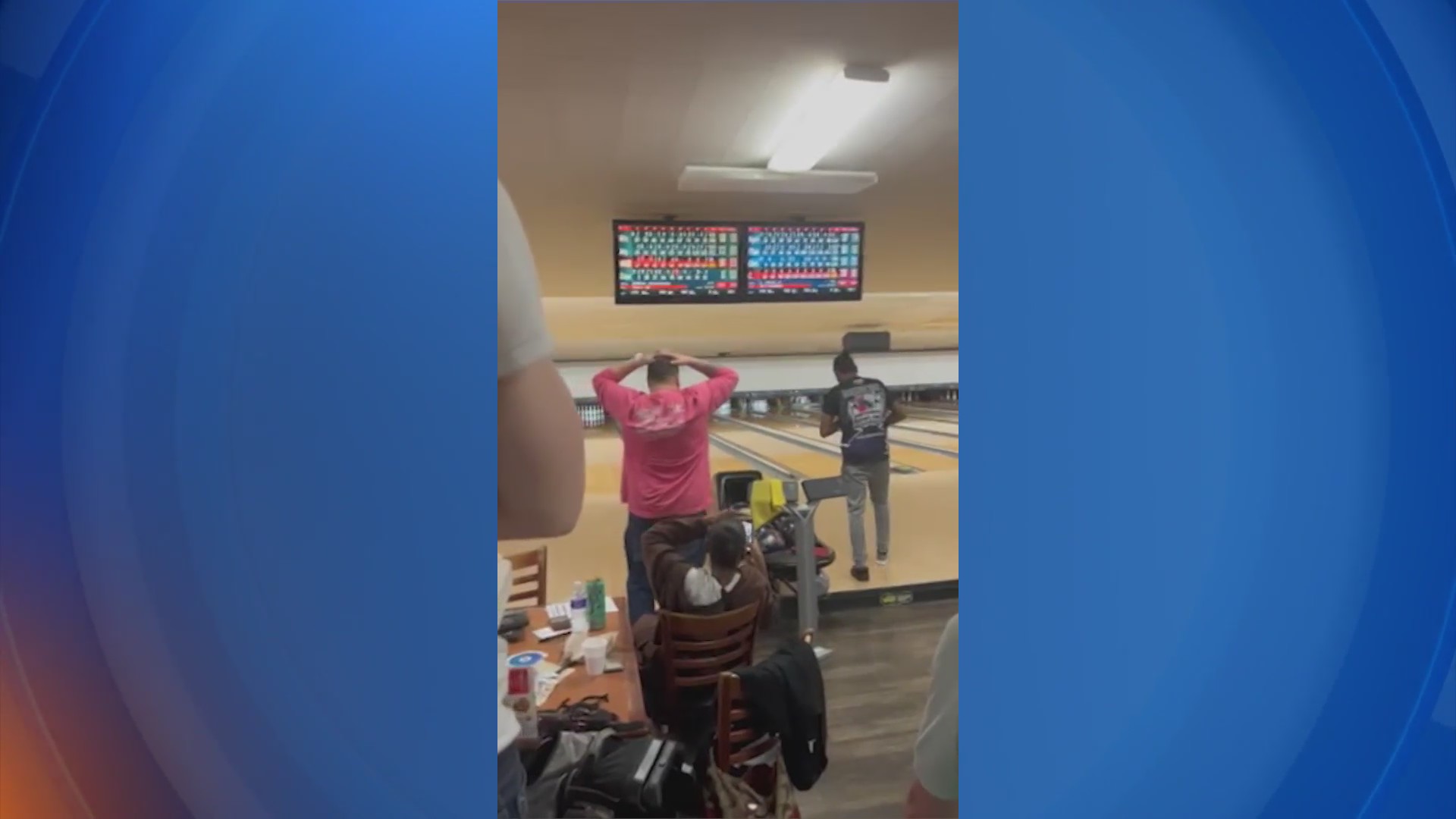 Norfolk man bowls 300 – WAVY.com