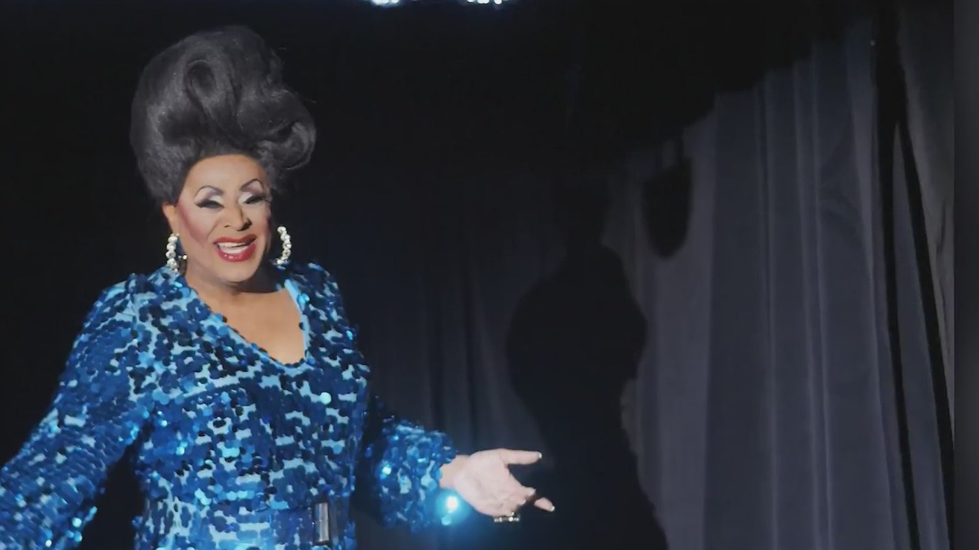 ‘Friends of Dorothy’ opens at Beaverton’s The Reser – KOIN.com