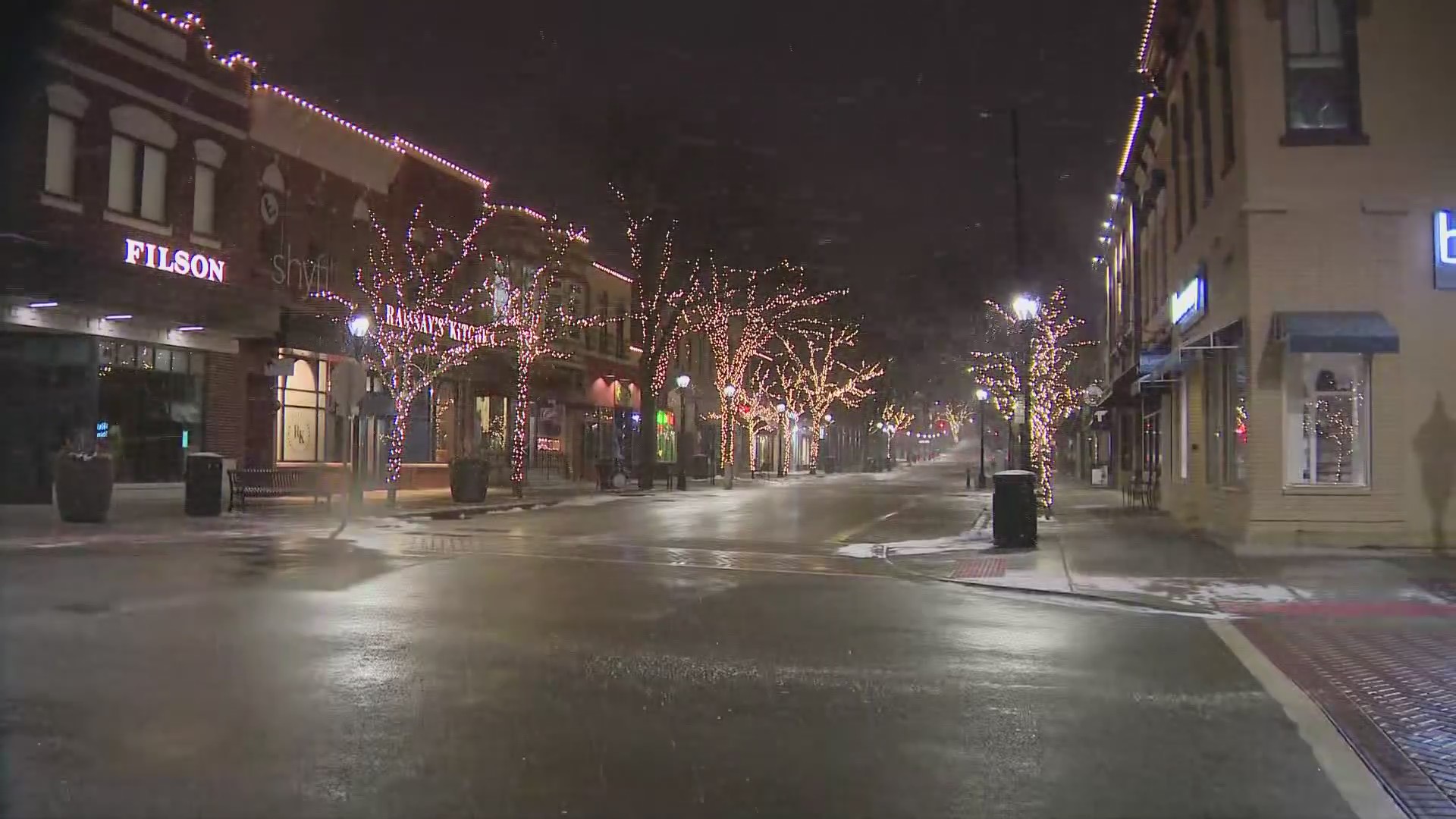 Storm coverage in Chicago suburbs – WGN-TV