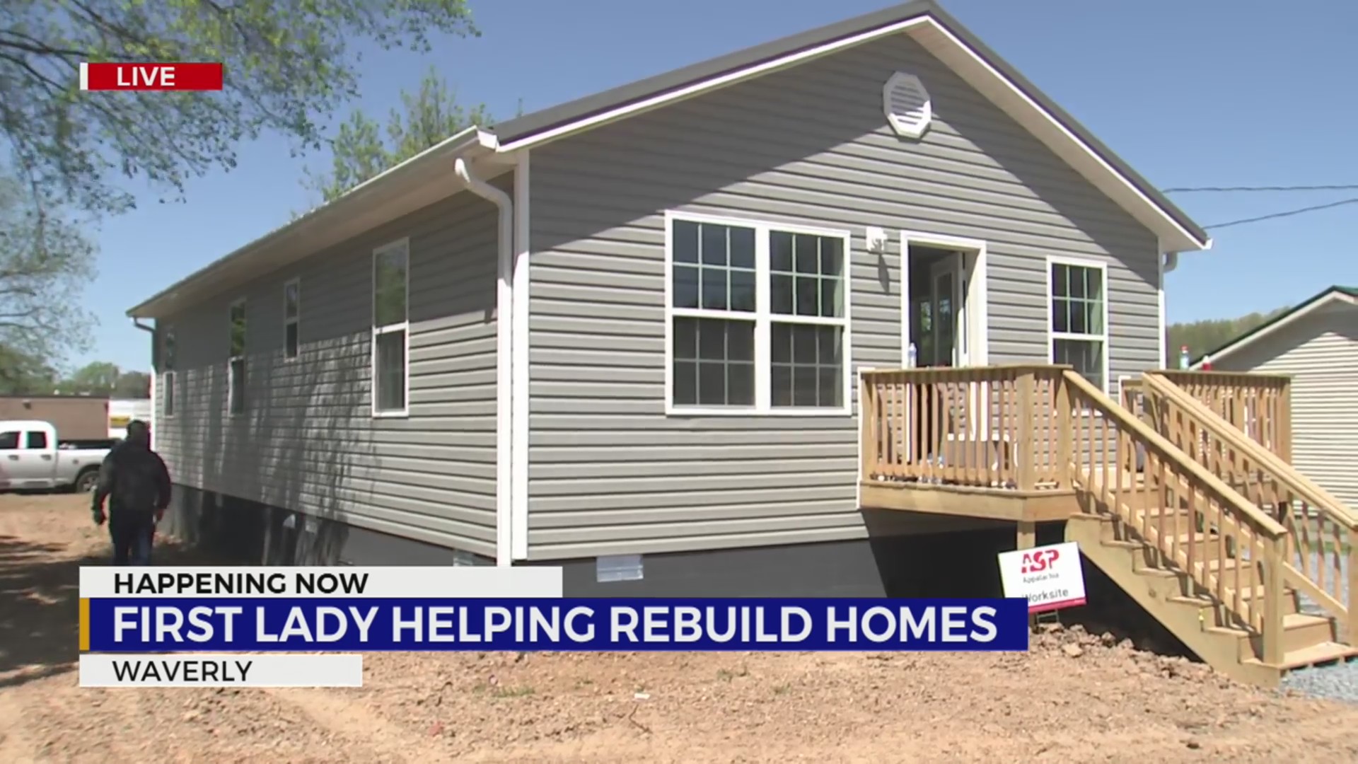 First lady Maria Lee helping rebuild homes in Waverly – WKRN News 2