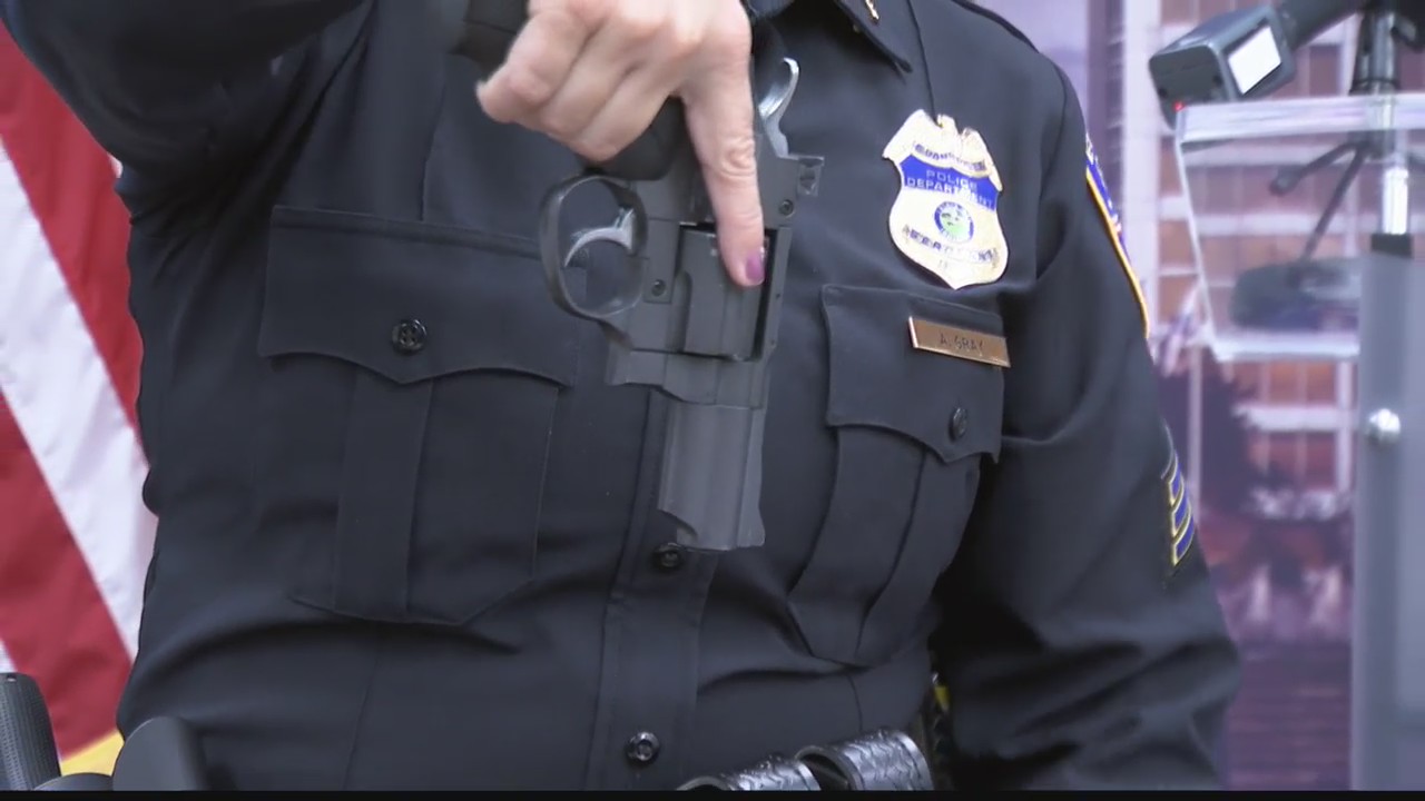 EPD provides new details after deadly police involved shooting ...