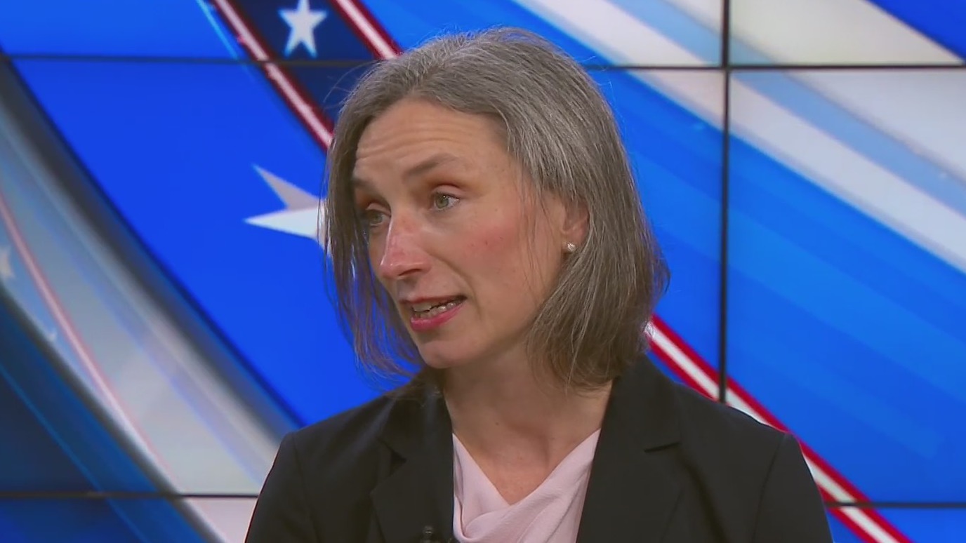 Rep. Maxine Dexter: From doctor to congressional campaign – KOIN.com