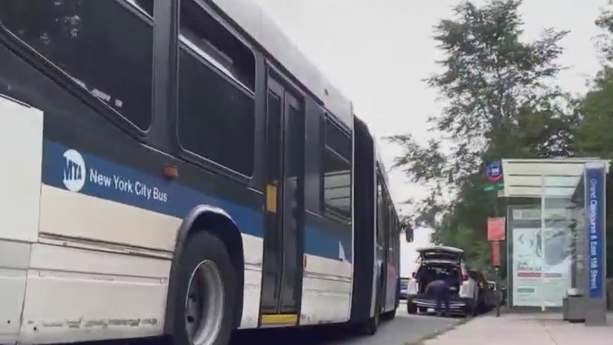 Brooklyn residents call on MTA to restore B71 bus route – PIX11