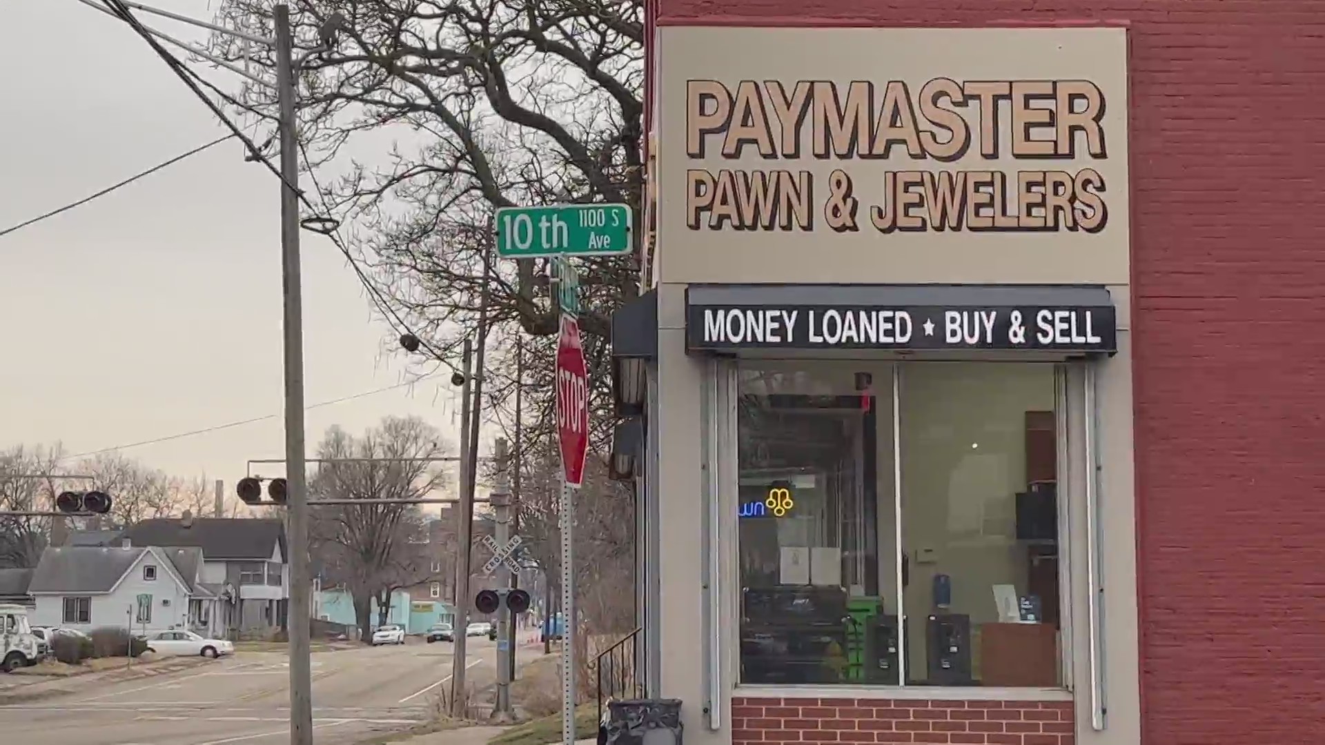 Pawn shop owners ready to fight proposed law to cap interest rates ...