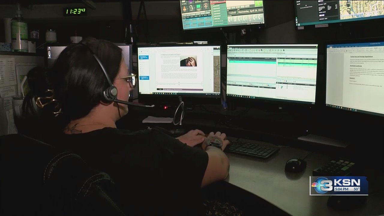 What Butler County 911 dispatchers learned from the Andover tornado ...