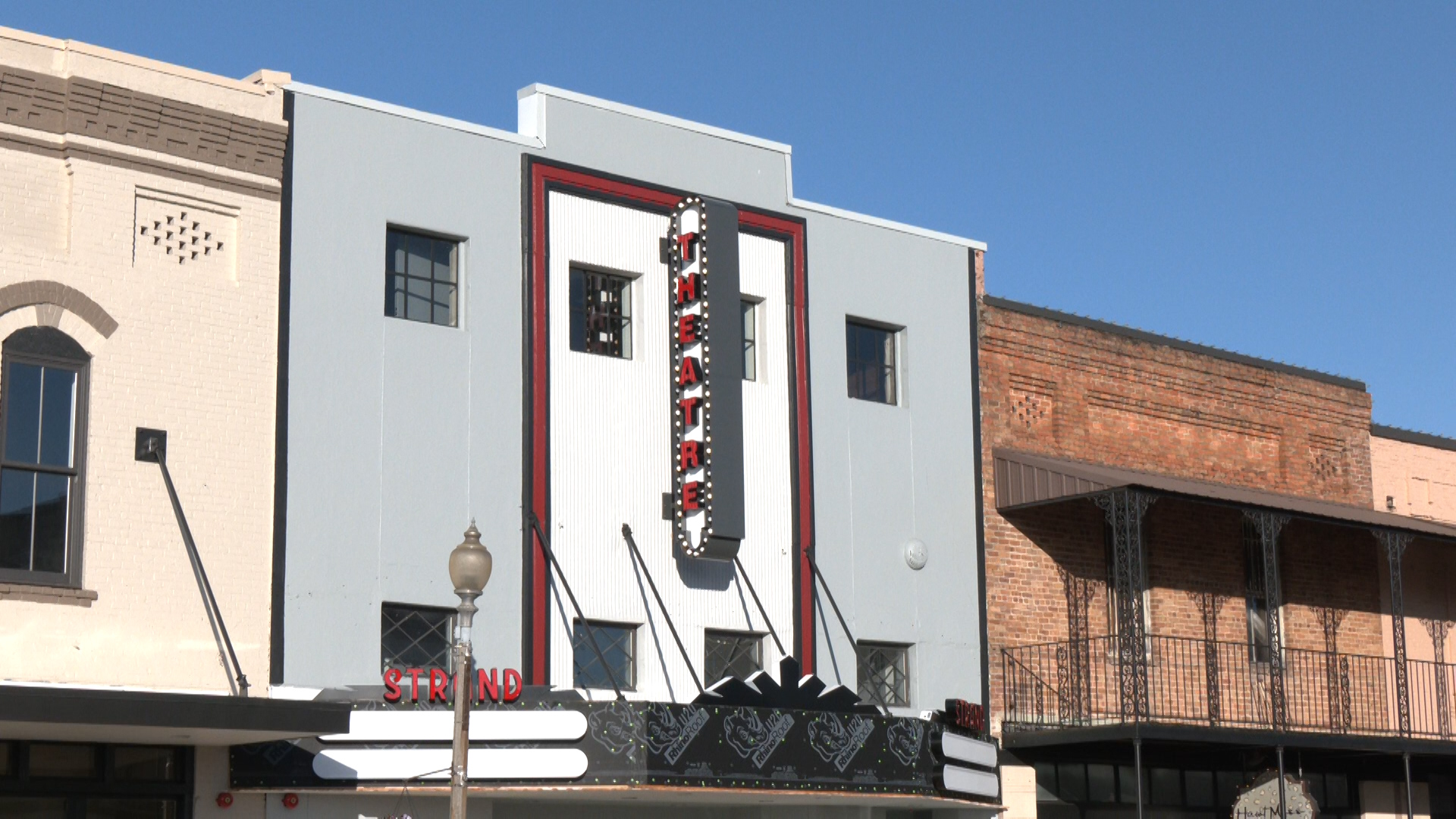 Strand Theatre returning to glory days after community effort to save ...