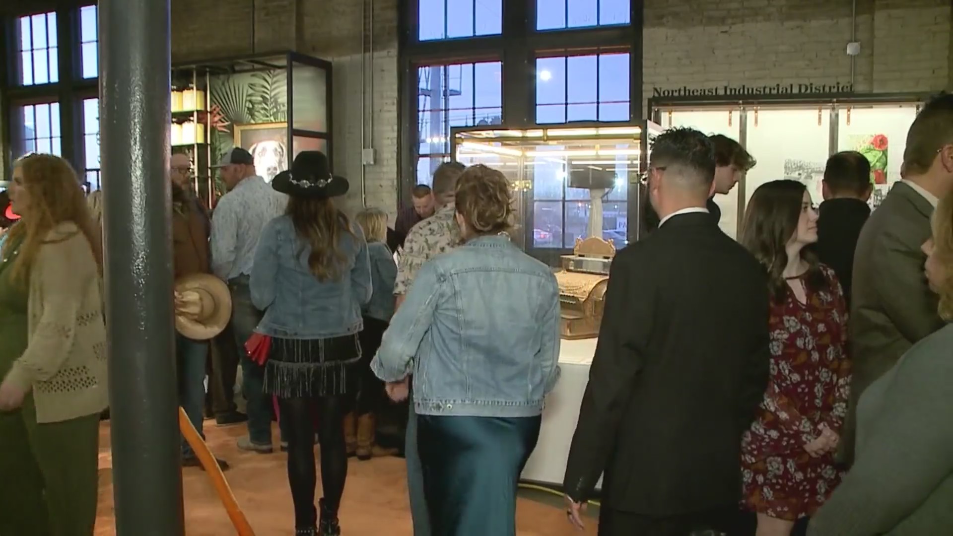 Fundraiser held in Kansas City helping visually impaired, blind – FOX 4 ...