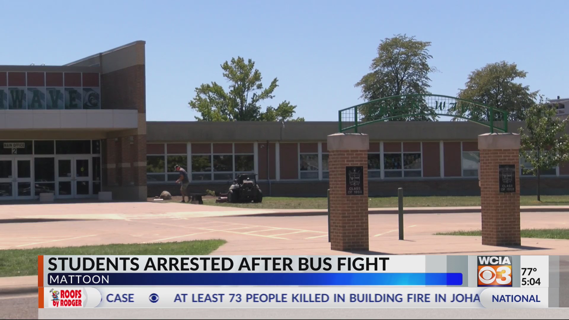 Four students arrested after Mattoon school bus fight – WCIA.com